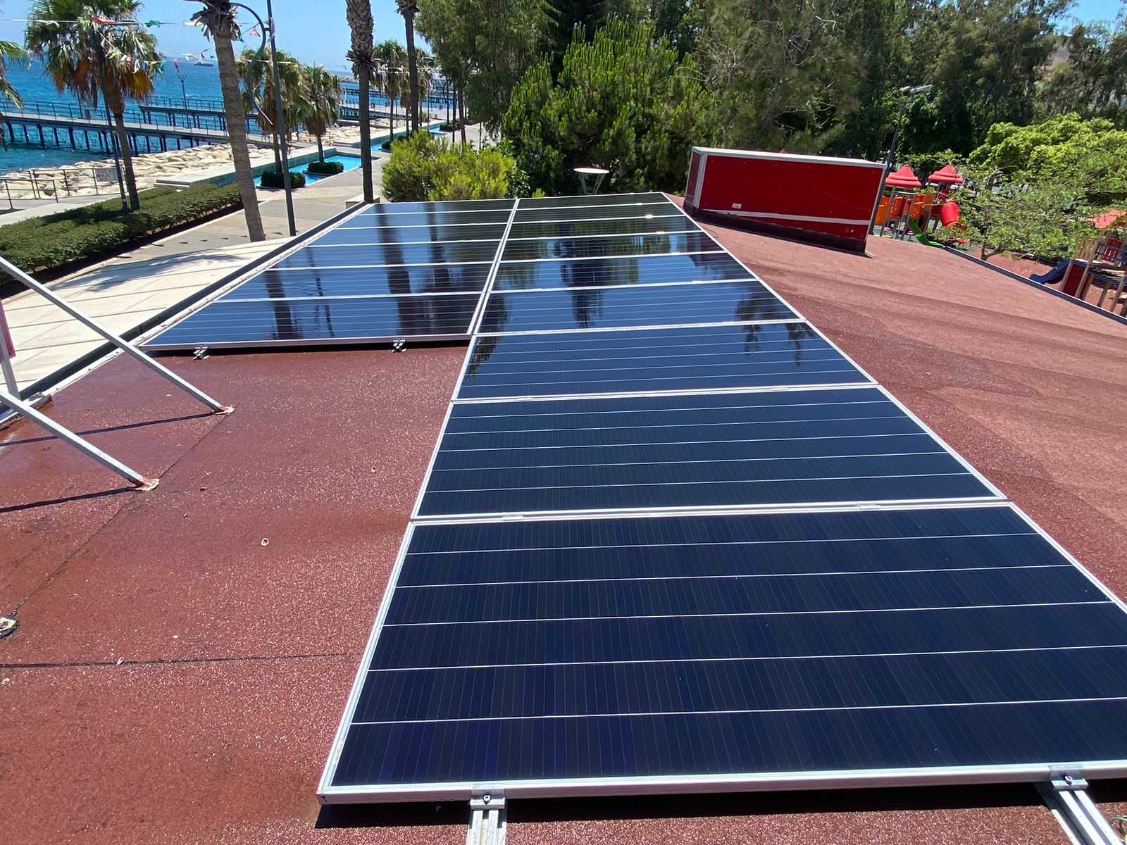 Cleaning Panels before and after - SolarWorksCY
