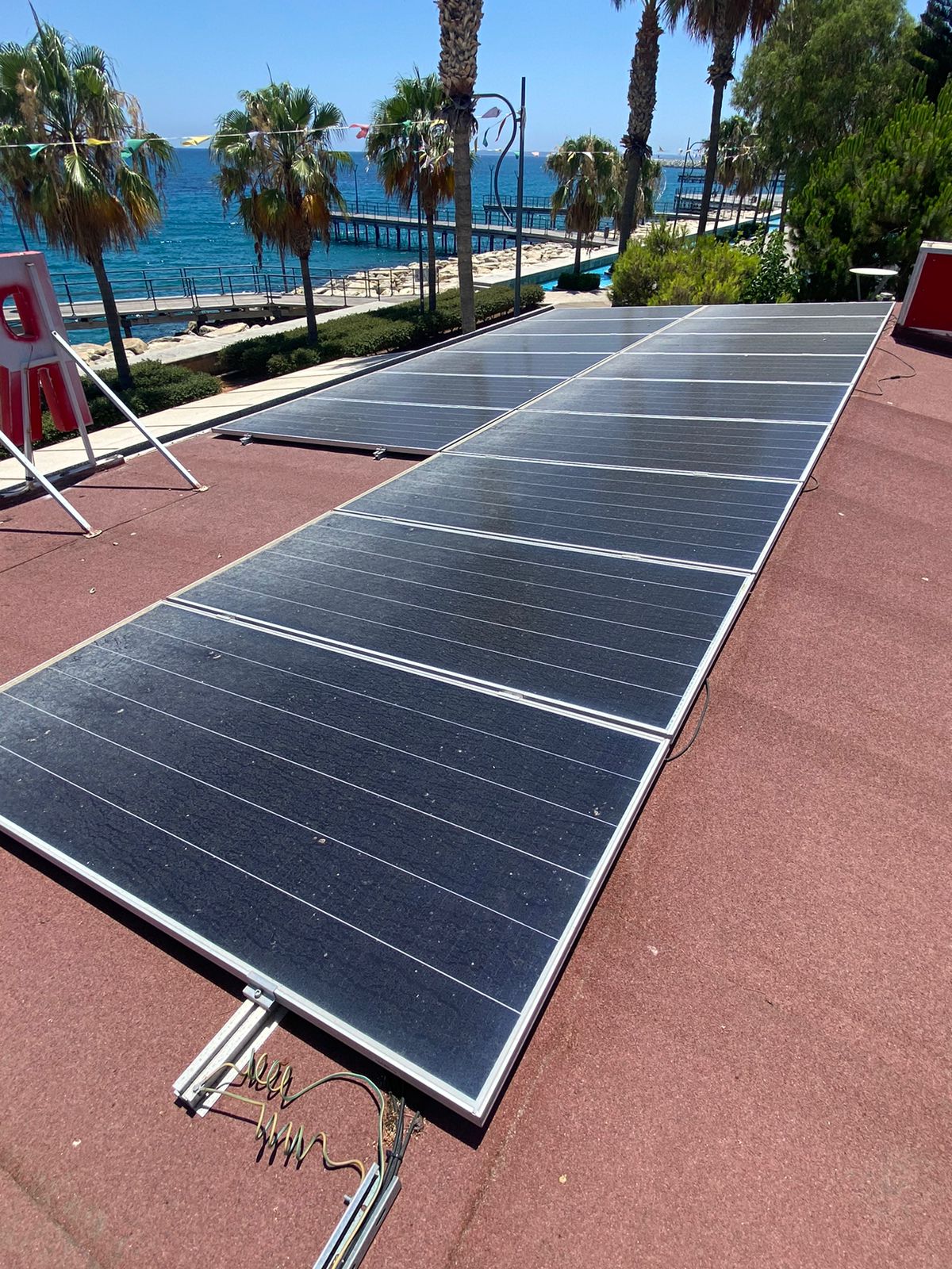 Cleaning Panels before and after - SolarWorksCY